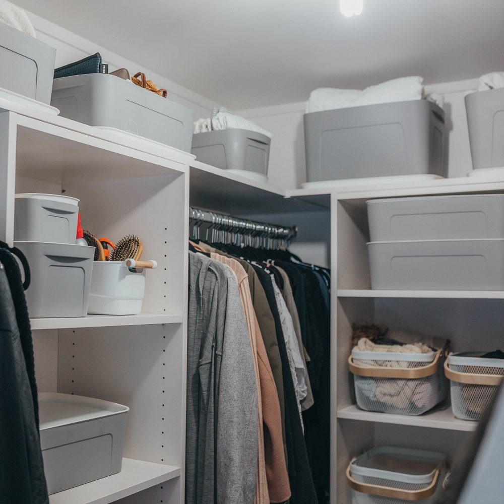 Walk In Corner Wardrobe | canoeracing.org.uk